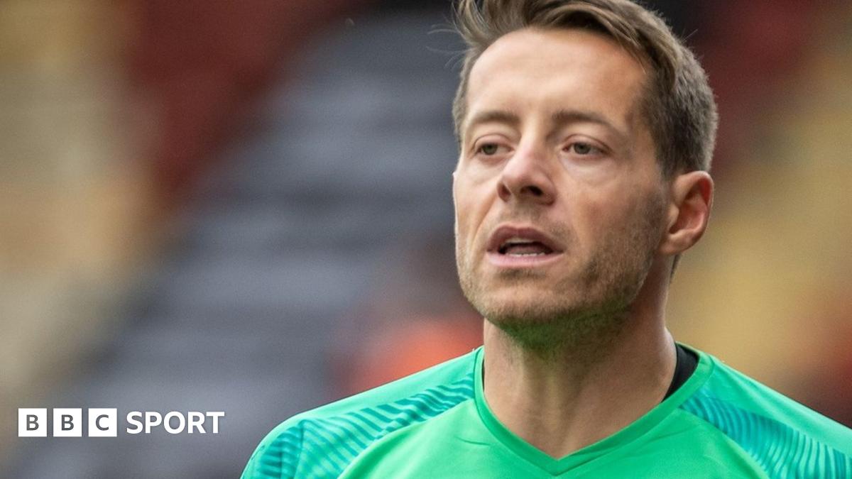 Luke McCormick: Plymouth Argyle re-sign goalkeeper for third spell at ...