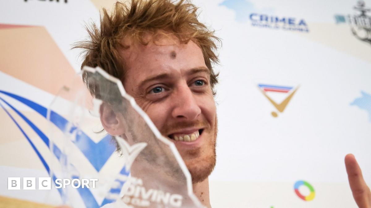 Cliff diver Gary Hunt hopes for gold at 2024 Olympics after nationality ...