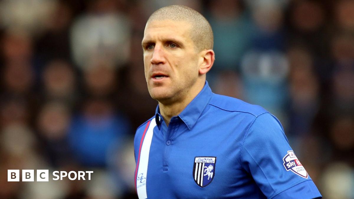 Adam El-Abd: Shrewsbury Town sign former Brighton and Bristol City ...