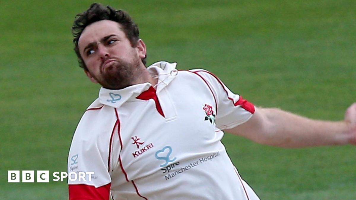 Surrey v Lancashire: Stephen Parry and Simon Kerrigan put hosts to ...