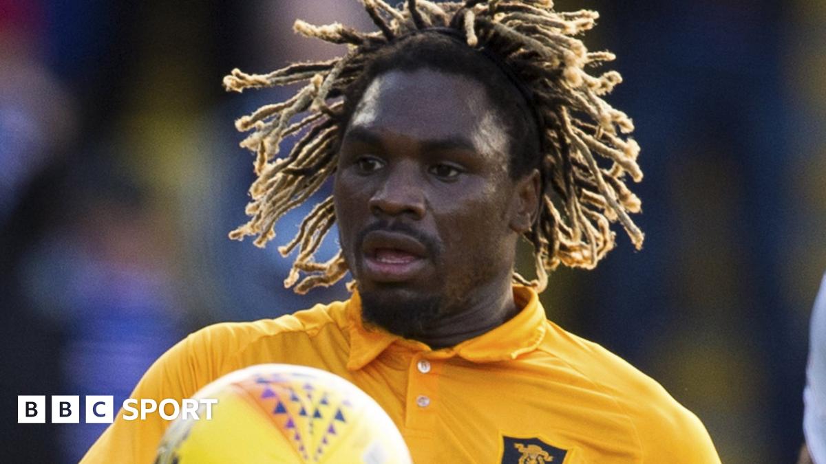 Dolly Menga: Livingston striker set for loan move - BBC Sport