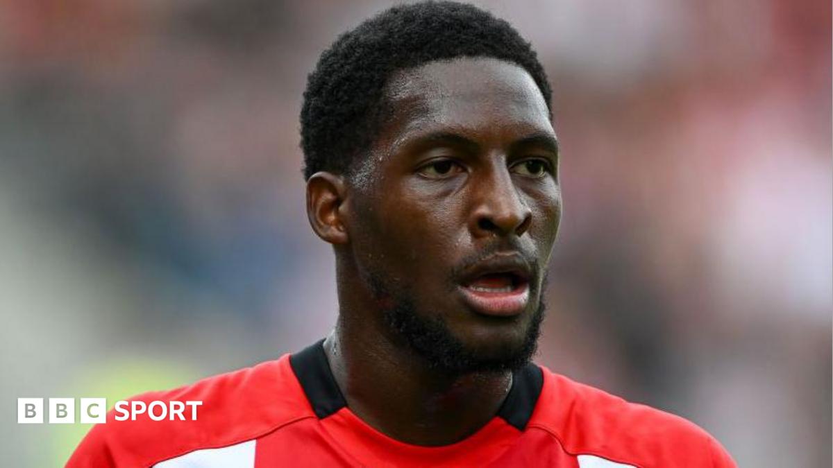 Shandon Baptiste: Midfielder joins Luton Town after leaving Brentford ...