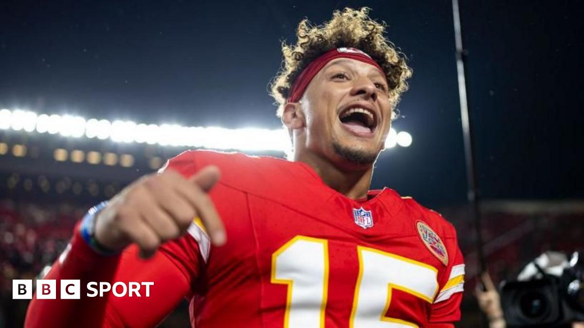 NFL: Patrick Mahomes helps Kansas City Chiefs maintain unbeaten start ...