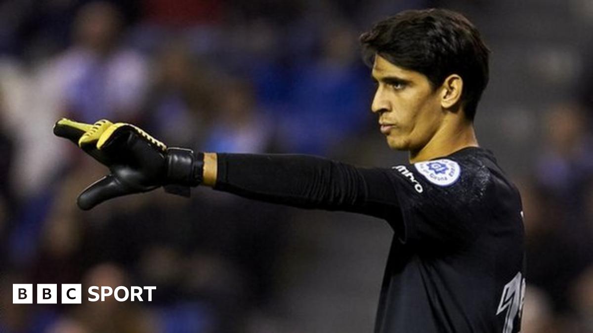 Yassine Bounou: Morocco goalkeeper extends deal at Girona - BBC Sport