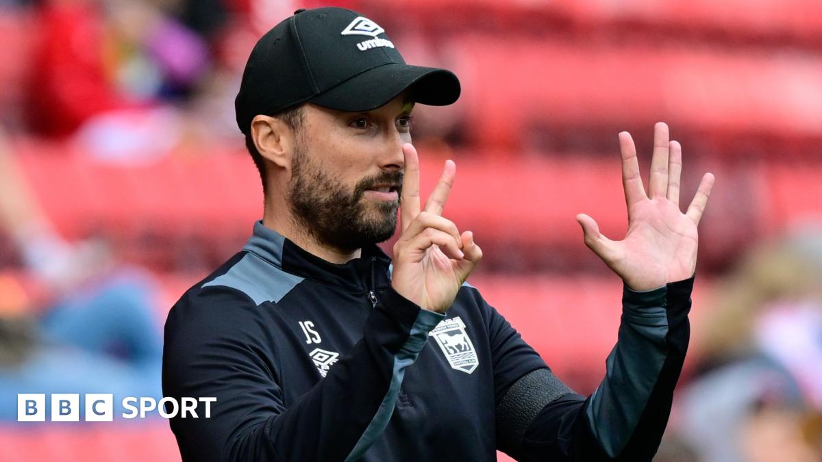 Joe Sheehan: Ipswich Town boss encouraged by first point in WSL 2 - BBC ...