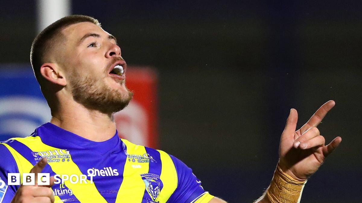Danny Walker: Warrington Wolves hooker signs new one-year deal - BBC Sport