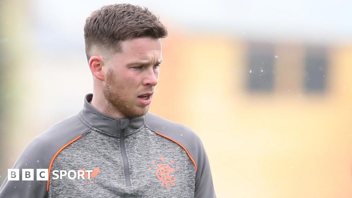 Jack Simpson: Cardiff City sign Rangers defender - BBC Sport