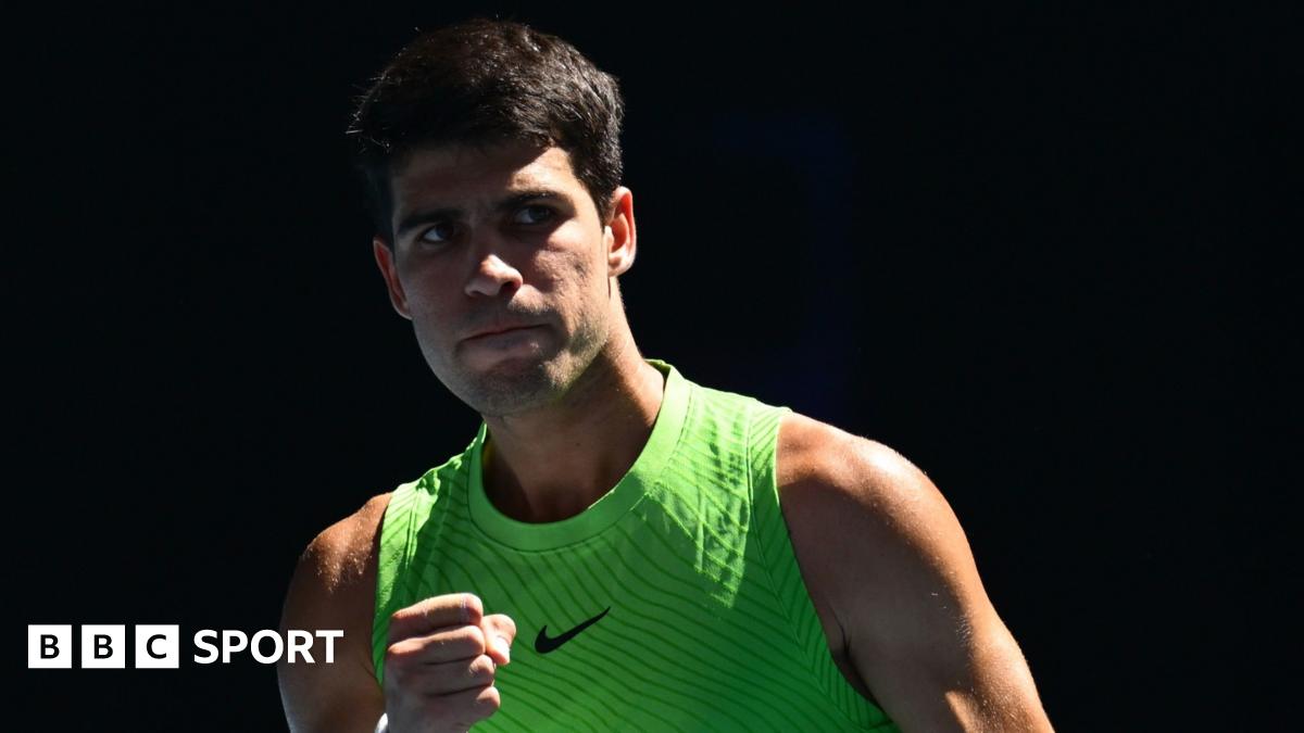 Australian Open 2026 semi-finals LIVE: Carlos Alcaraz vs Alexander ...
