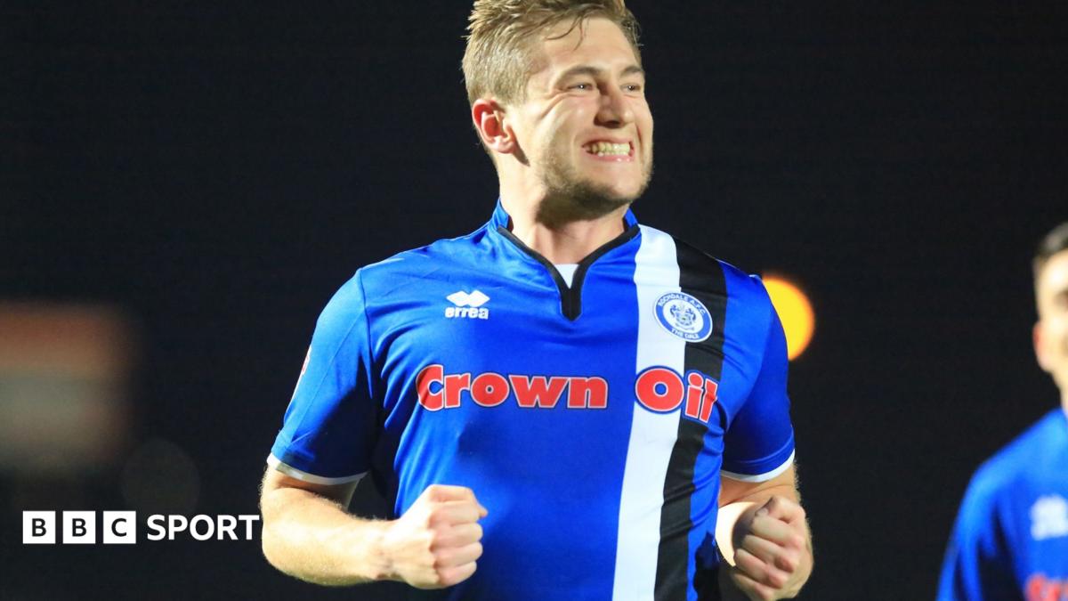 Rochdale striker Steven Davies agrees contract extension with League ...
