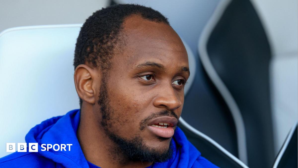 Ryan Nyambe: Derby County defender signs three-year deal - BBC Sport