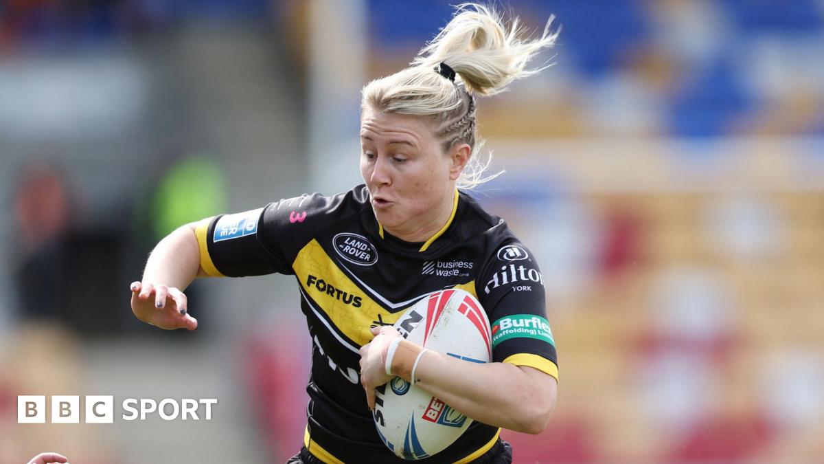 Women's Super League: York Valkyrie 48-10 Huddersfield Giants - BBC Sport