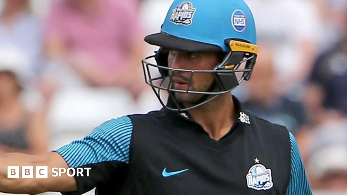 Brett D'Oliveira: Worcestershire all-rounder agrees new deal to run ...