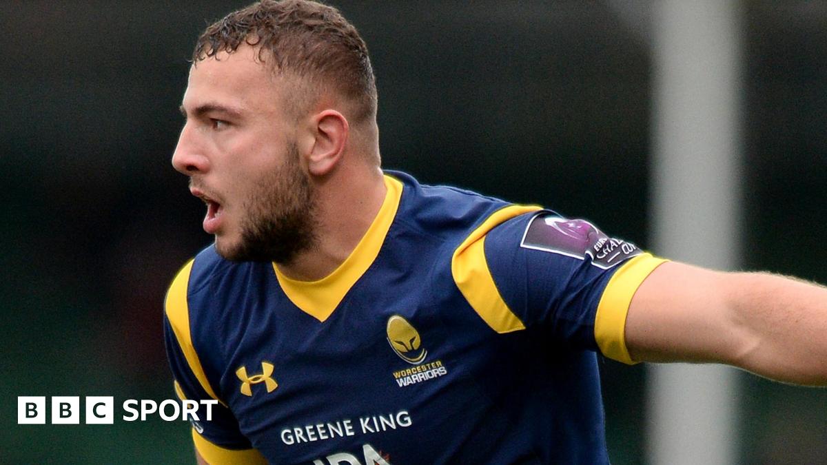 Zac Xiourouppa: Cornish Pirates sign Worcester back-row in dual ...