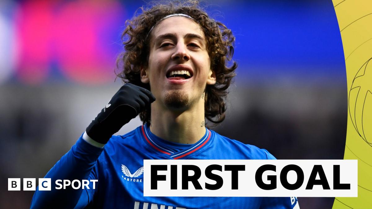 Watch: Fabio Silva's first goal for Rangers - BBC Sport