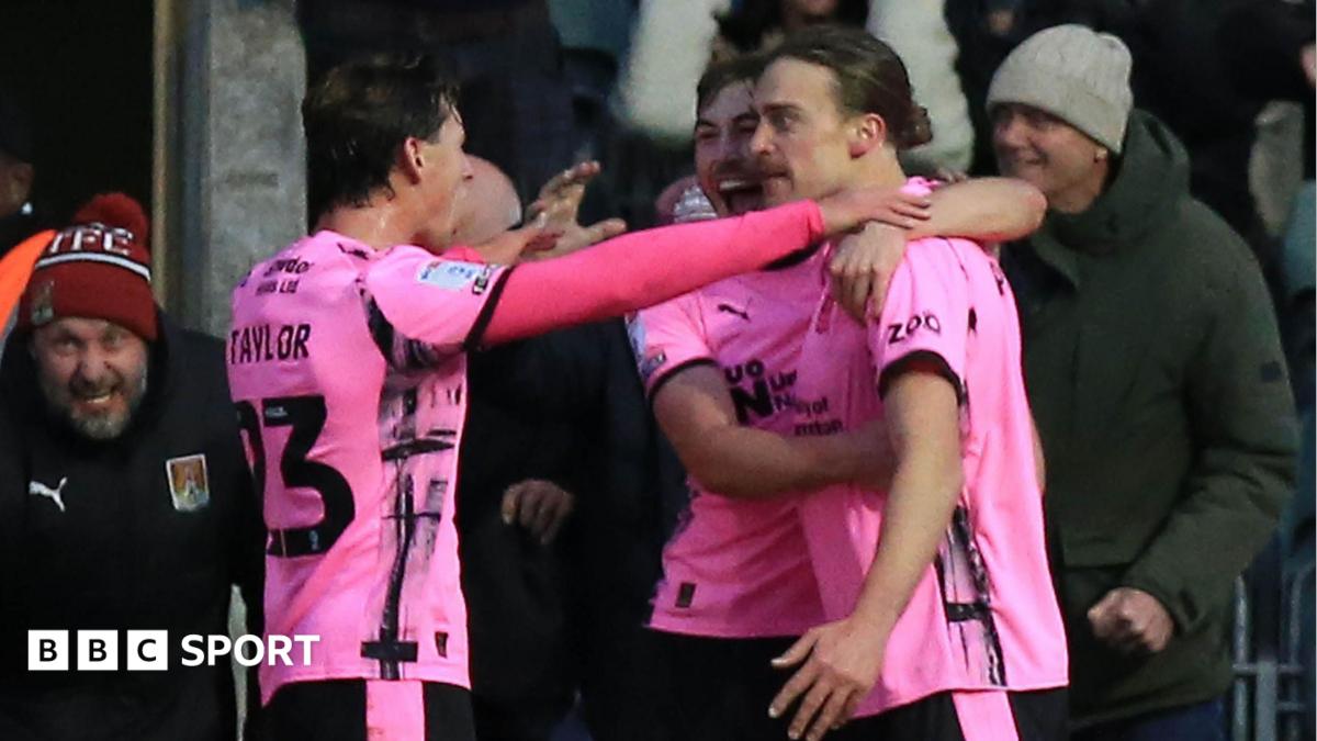 Plymouth Argyle 0-3 Northampton Town: Cobblers ease to win over 10-man ...