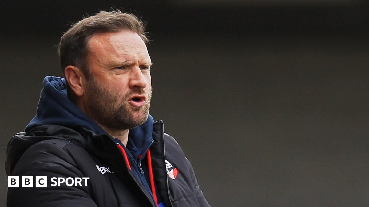 Ian Evatt: Bolton Wanderers manager signs new three-year contract - BBC ...
