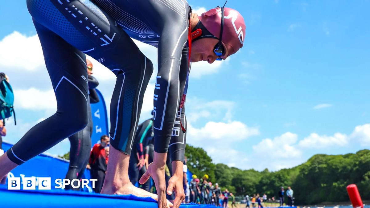 World Triathlon Championship Series LIVE: Abu Dhabi - Women's Sprint & Men's Sprint races - BBC ...