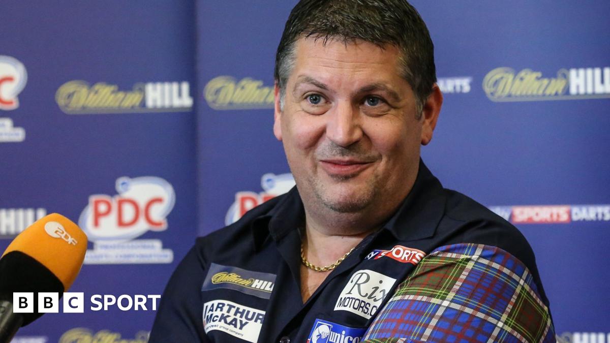 World Darts Championship: Gary Anderson coasts into PDC second round ...