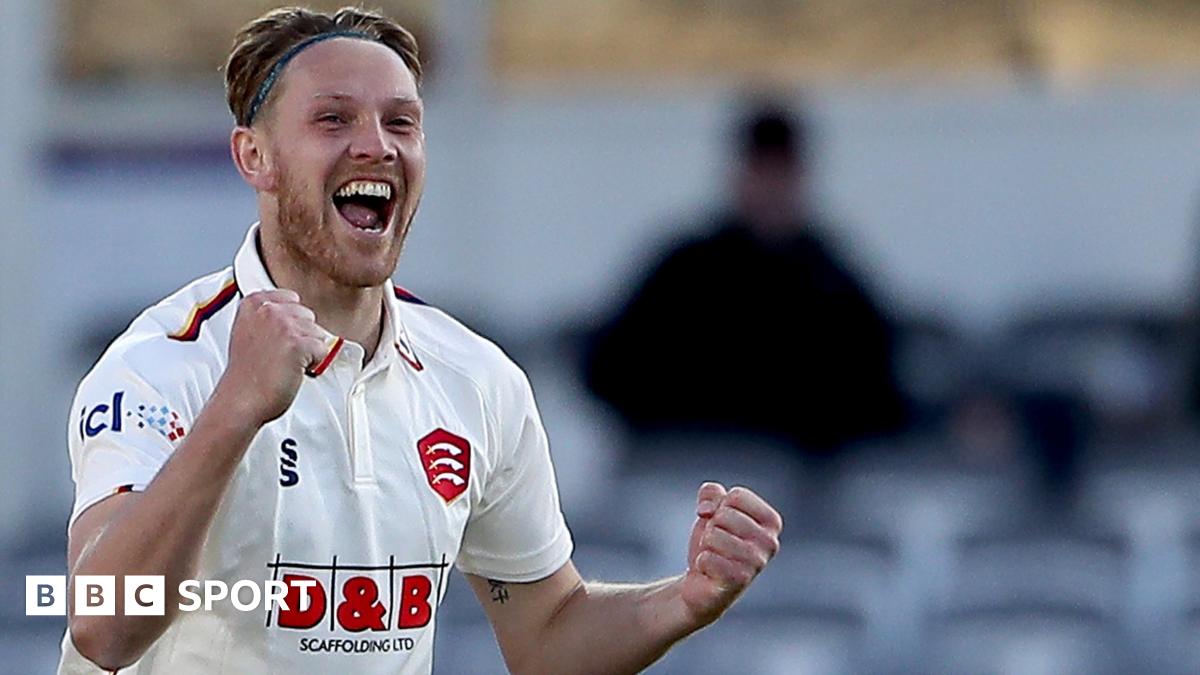 County Championship: Jamie Porter rips through Middlesex as Essex take ...