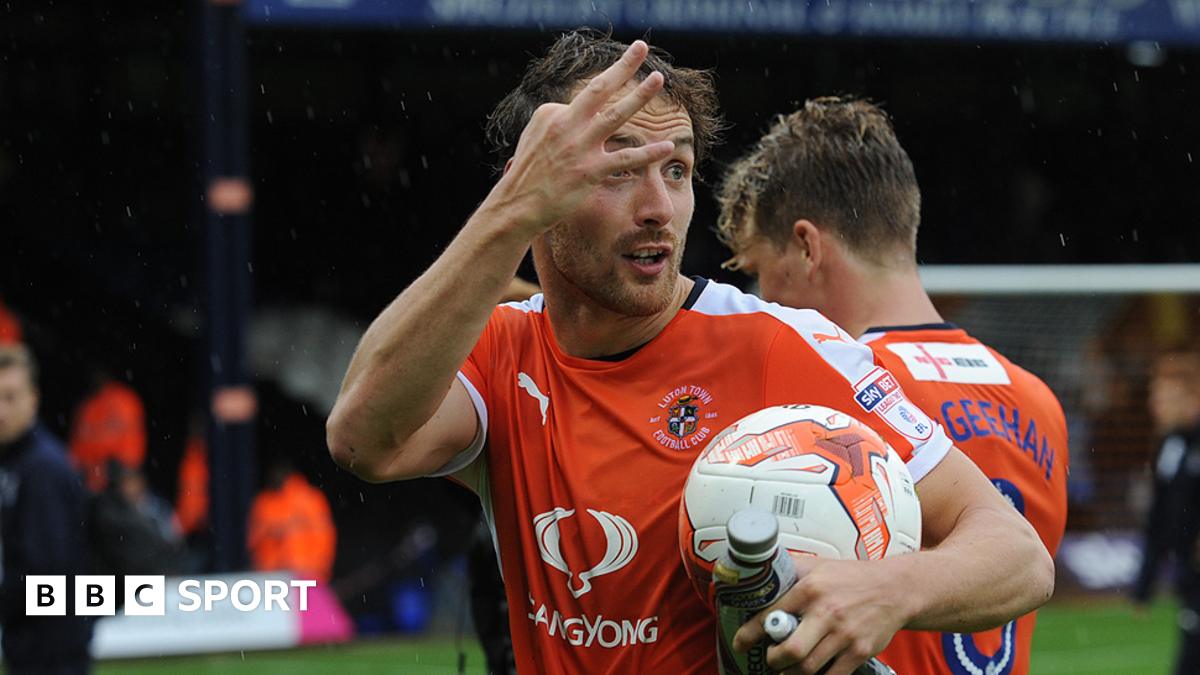 Danny Hylton: Luton Town striker 'one of League Two's best' - BBC Sport