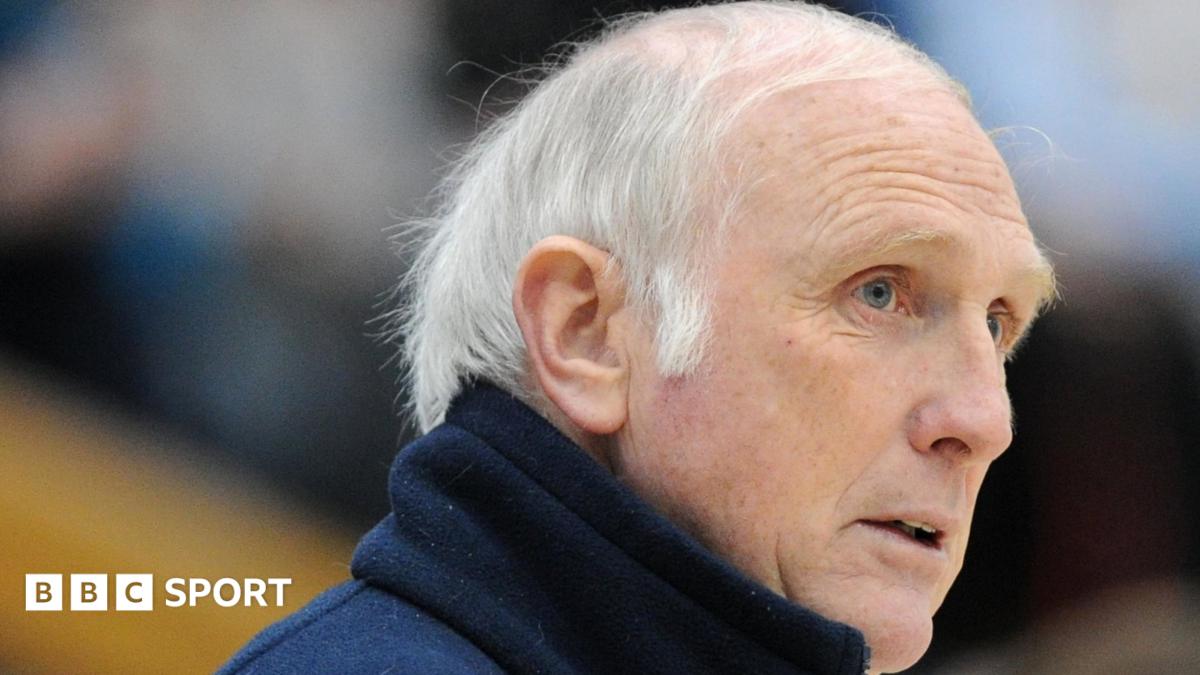 Fulton to become Hall of Fame inductee - BBC Sport