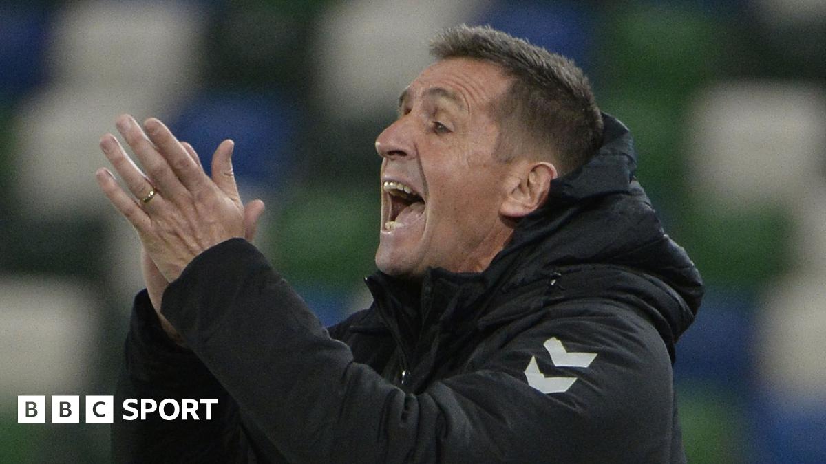 Irish Premiership: Crusaders manager Baxter keen 'to win the big games ...