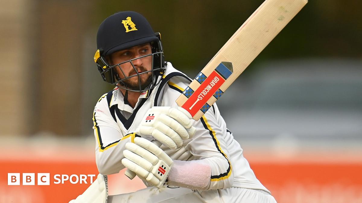 County Championship: Ed Barnard bats Warwickshire into strong position ...