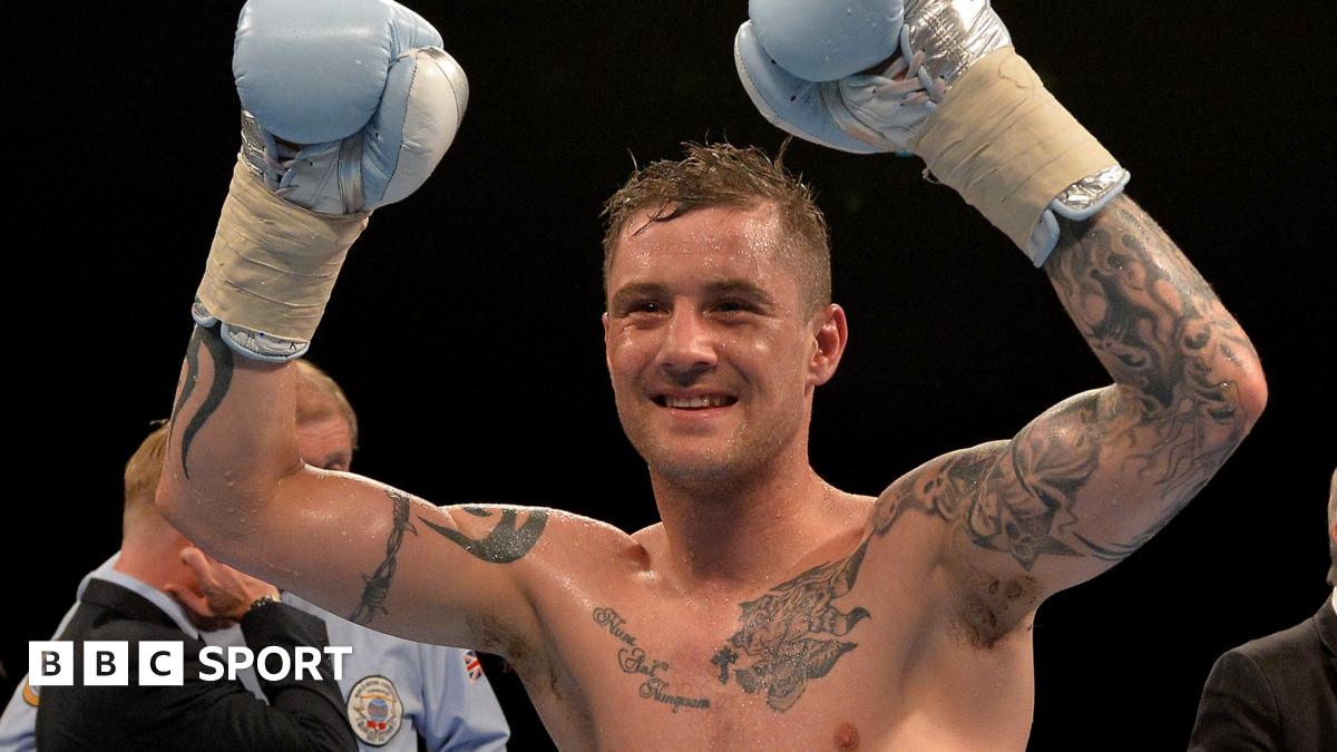 Ricky Burns: Scottish boxer makes history with third world title - BBC ...
