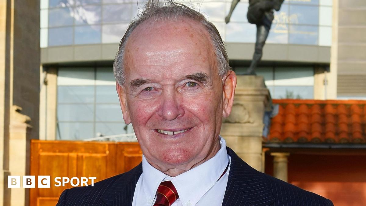 Dickie Jeeps: Former British and Irish Lions and England scrum-half ...