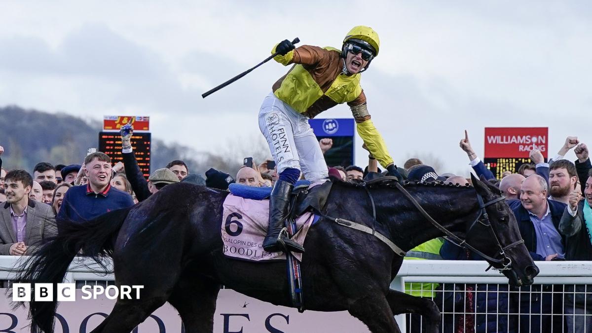 Cheltenham Gold Cup 2023: Galopin Des Champs wins from Bravemansgame ...