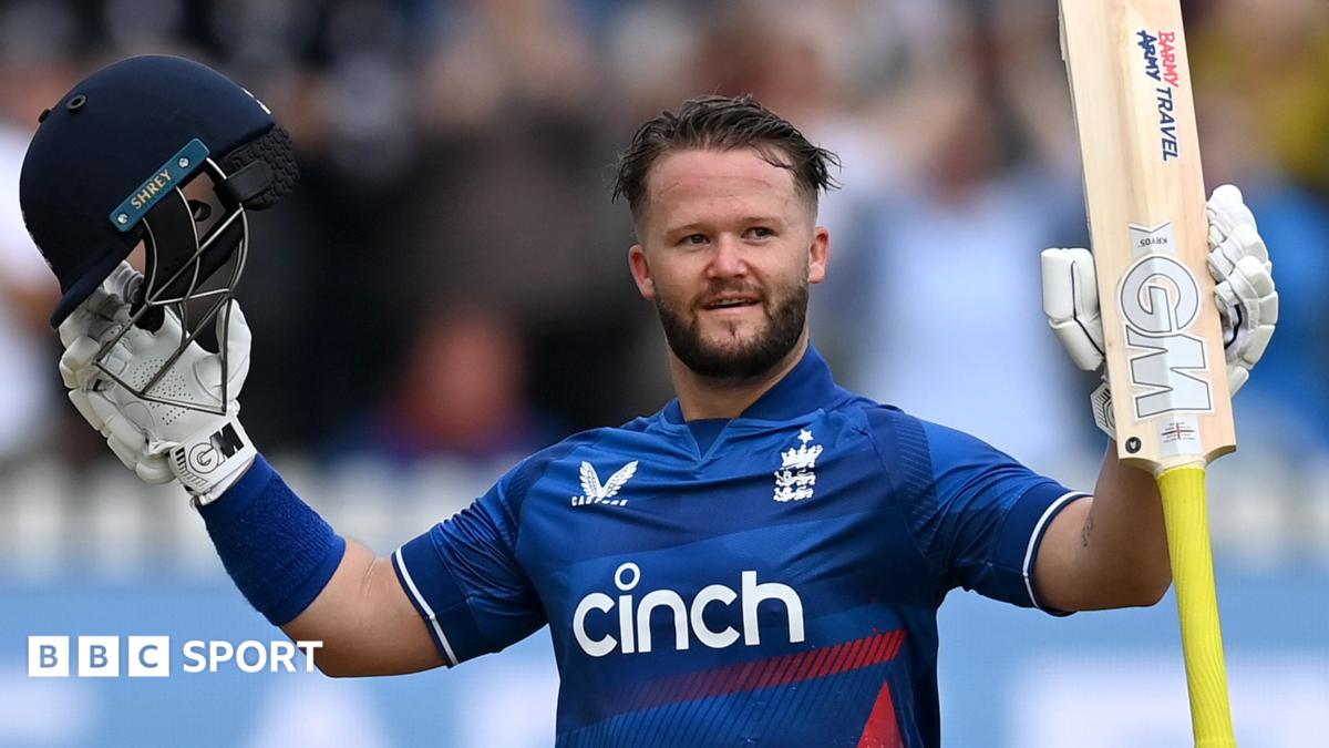 Ben Duckett hits unbeaten century for England against Ireland before ...