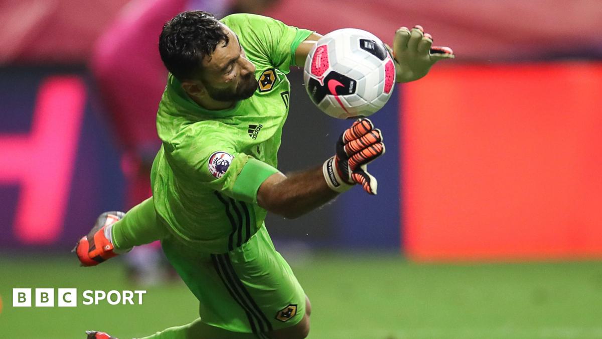 Asia Trophy: Wolves beat Man City in bizarre penalty shootout - BBC Sport
