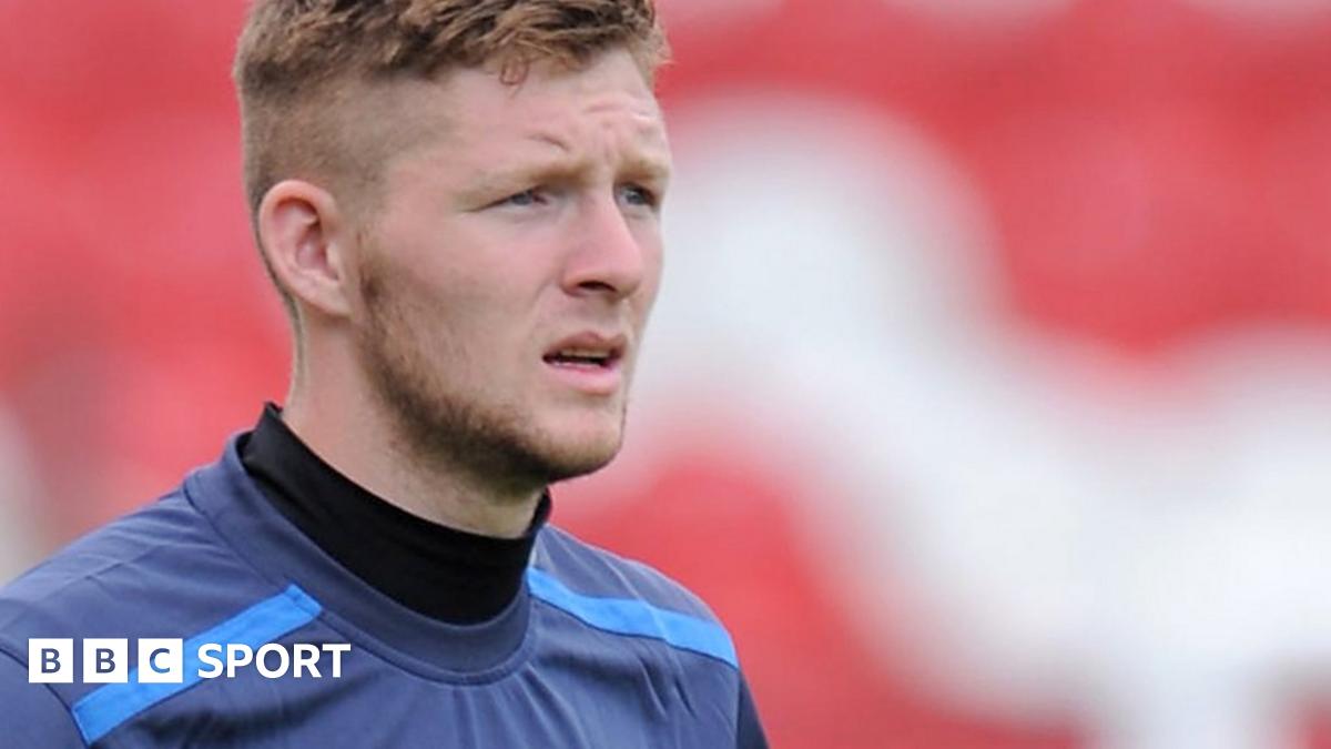 Jonny Maxted: Forest Green keeper extends contract to 2017 - BBC Sport