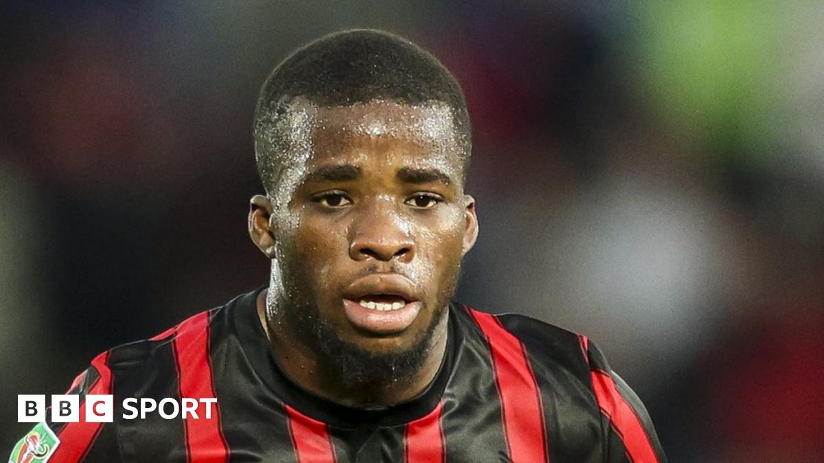 Hamed Traore: Napoli sign Bournemouth and Ivory Coast midfielder on ...