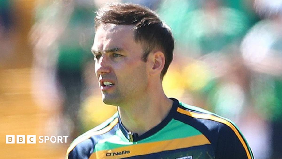 Karl Lacey: Donegal great unlikely to become new Kilcoo manager - BBC Sport