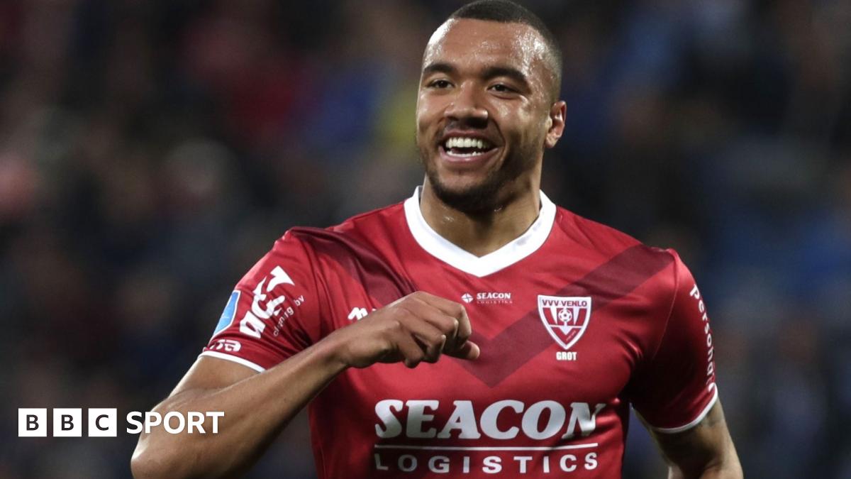 Jay-Roy Grot: Leeds United striker joins Vitesse Arnhem on loan - BBC Sport