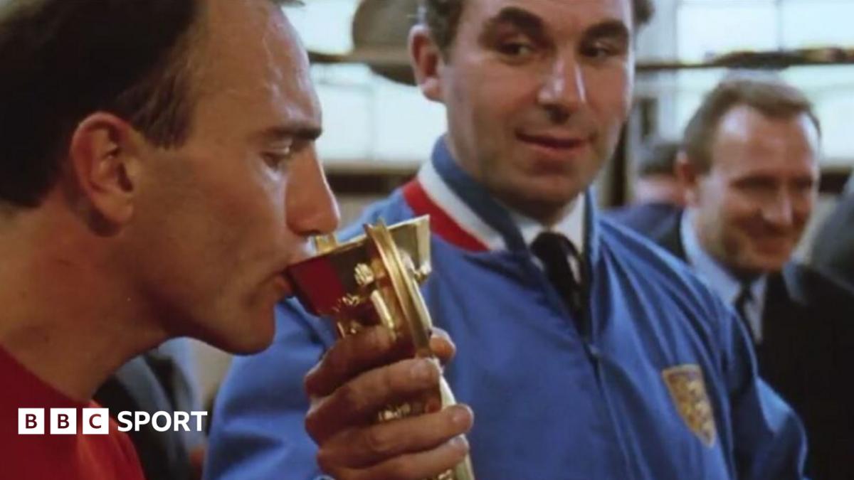 Alan Bass: Former doctor of England's World Cup winning team dies aged ...