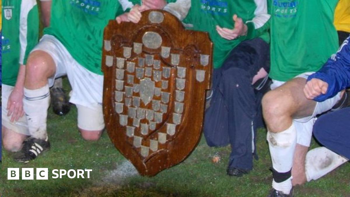 Trinity Shield: St Peter and Trinity through to quarter-finals - BBC Sport