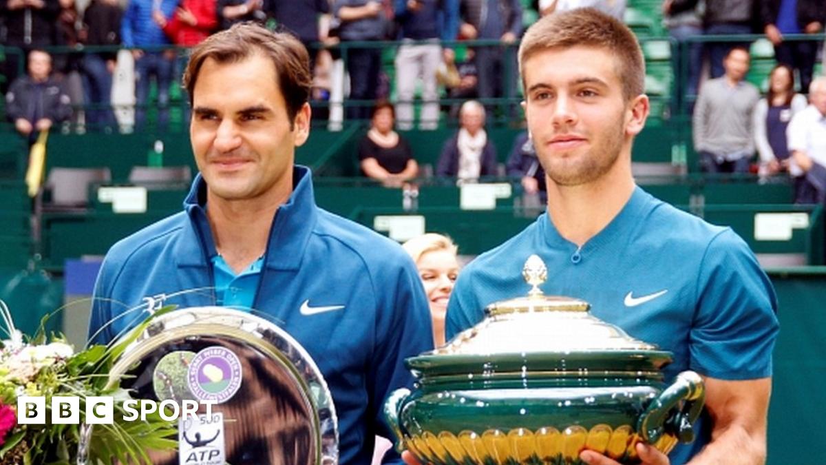 Roger Federer loses to Borna Coric in Halle Open final - BBC Sport