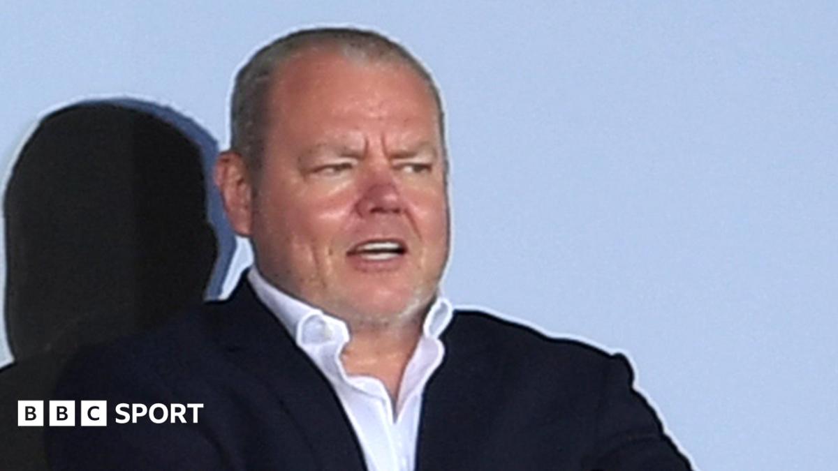 Simon Muderack: Scarlets chairman seeks deal to avert 'perilous ...