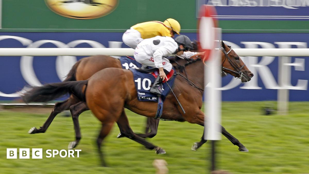 Ebor Festival: Marsha wins Nunthorpe Stakes at York - BBC Sport