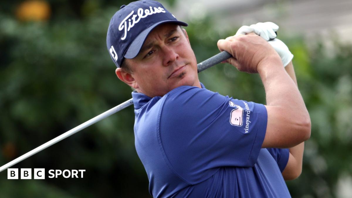 Jason Dufner: American opens lead at PGA Tour event - BBC Sport