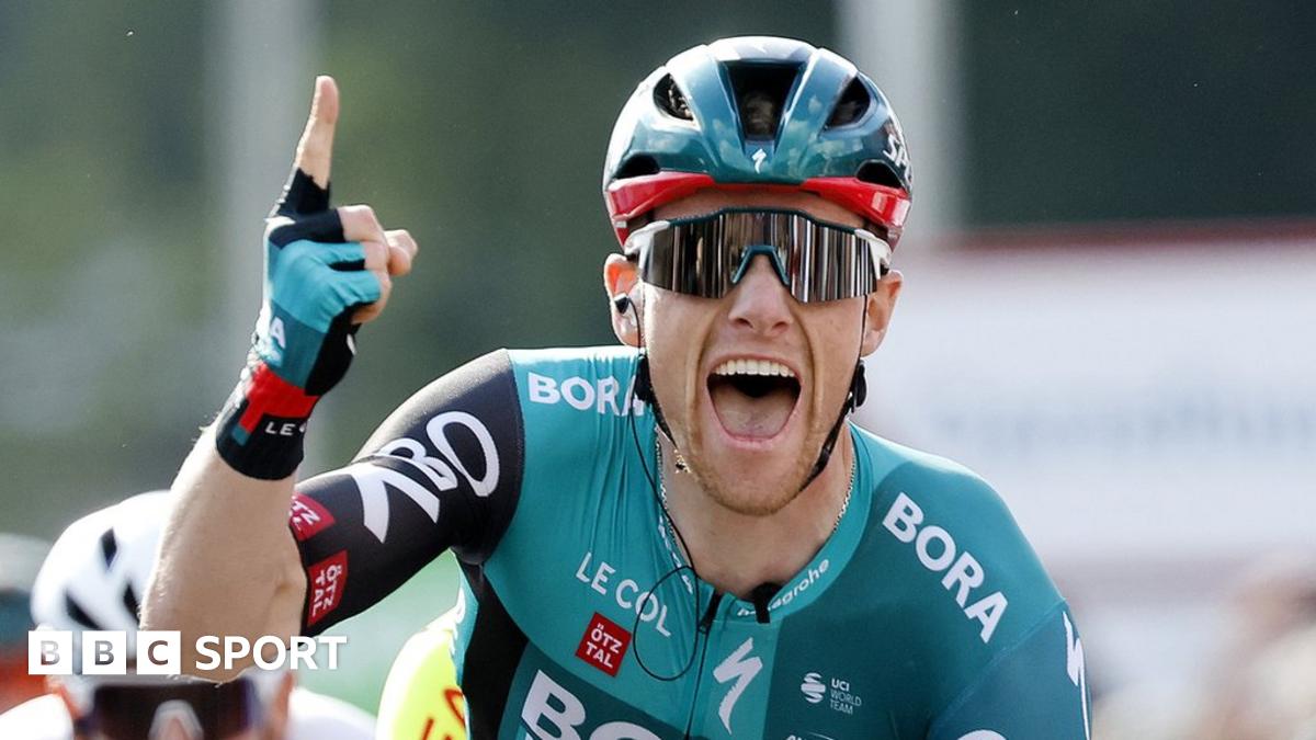 Vuelta a Espana stage two: Irish sprinter Sam Bennett wins for Bora ...