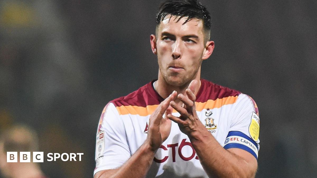 Niall Canavan: Barrow sign Bradford City defender for undisclosed fee ...