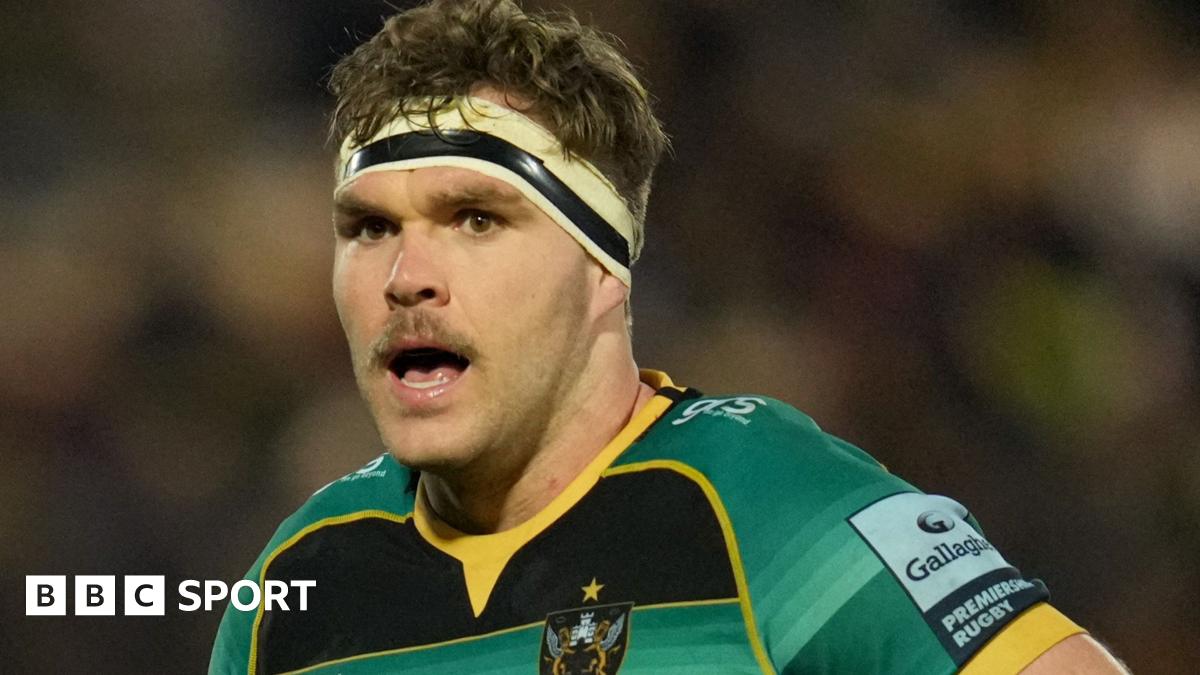 Angus Scott-Young: Northampton Saints back row agrees new deal - BBC Sport