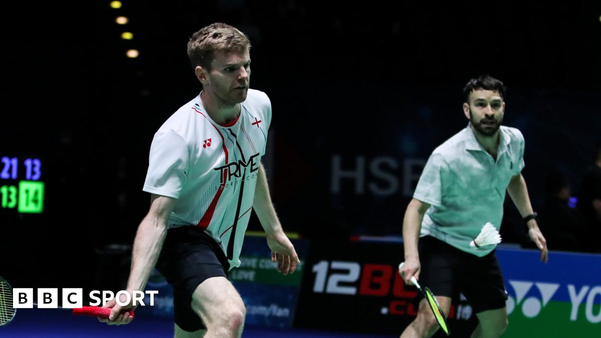 Marcus Ellis reaches quarter-finals with Lauren Smith and Chris ...