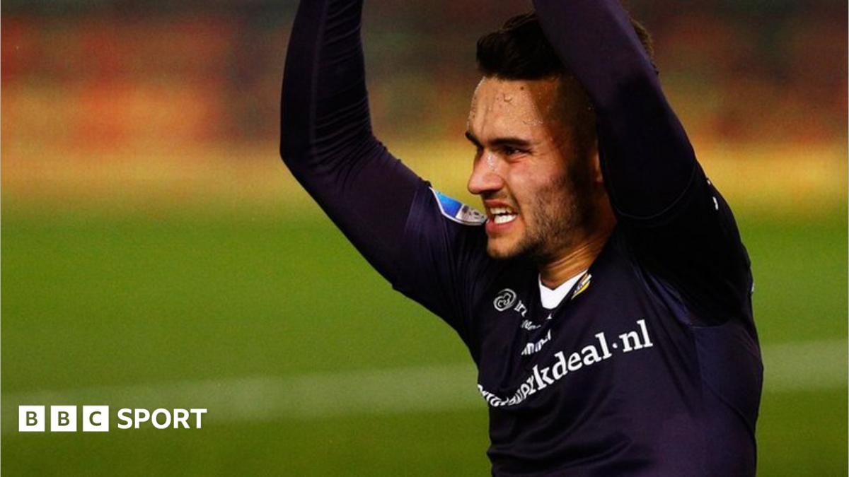 Ross County sign Dutch striker Alex Schalk until end of season - BBC Sport