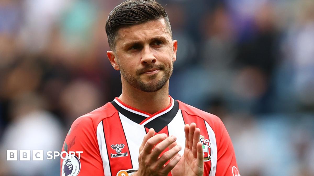 Shane Long: Reading re-sign striker 11 years after first leaving club ...