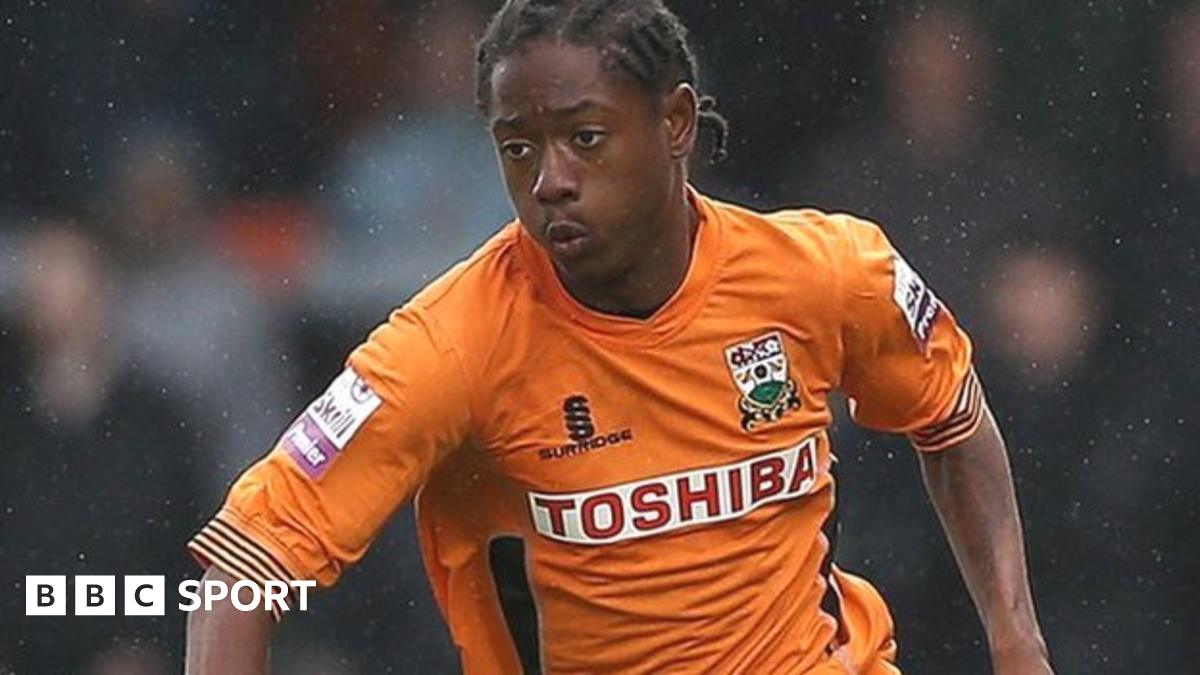 Yeovil Town: Iffy Allen signs following Barnet departure - BBC Sport