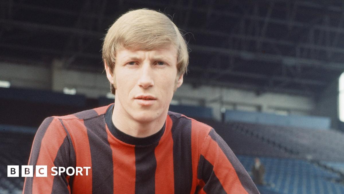 Colin Bell: Manchester City great dies aged 74 - BBC Sport